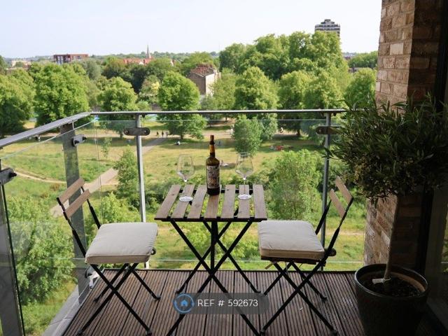 Albany Road, London SE5, 2 bed flat to rent, £2,850 pcm | PrimeLocation