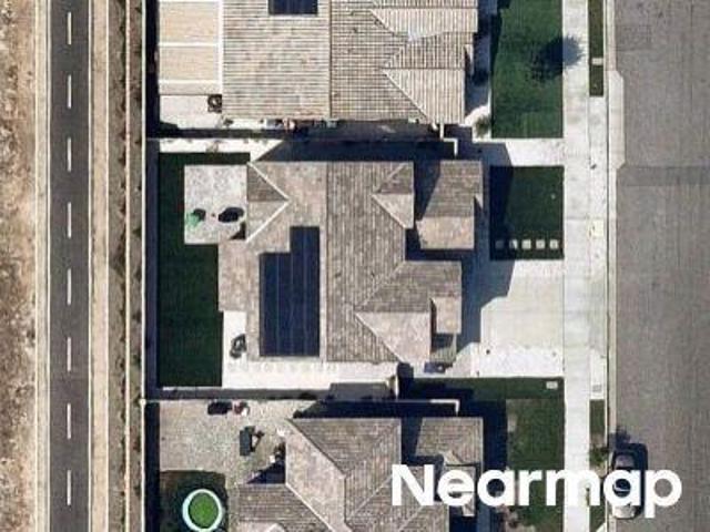 Albatross Ave