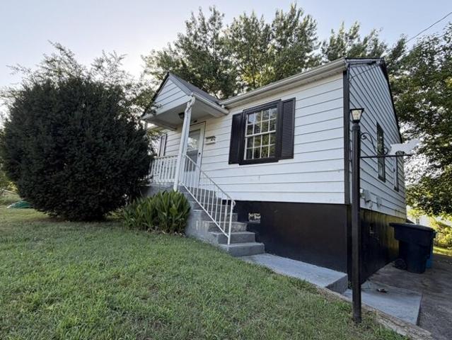 Albemarle Ave Se, Roanoke, Home For Sale
