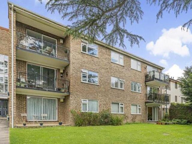 Albemarle Road, Beckenham, 2 Bedroom Flat