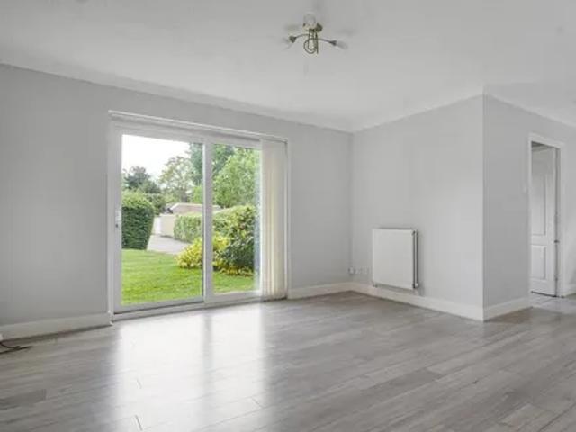 Albemarle Road, London, BR3 5NY, United Kingdom | 2 bed apartment for rent #167674932 | Rentberry