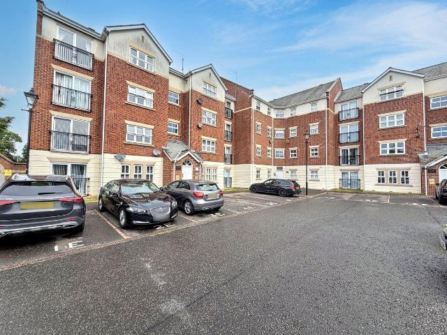 Albert Court, Sunderland SR2, 2 bed flat to rent, £700 pcm | PrimeLocation
