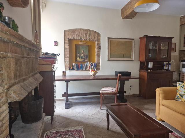 Albert Crescent, Peterborough, 3 Bedroom Terraced