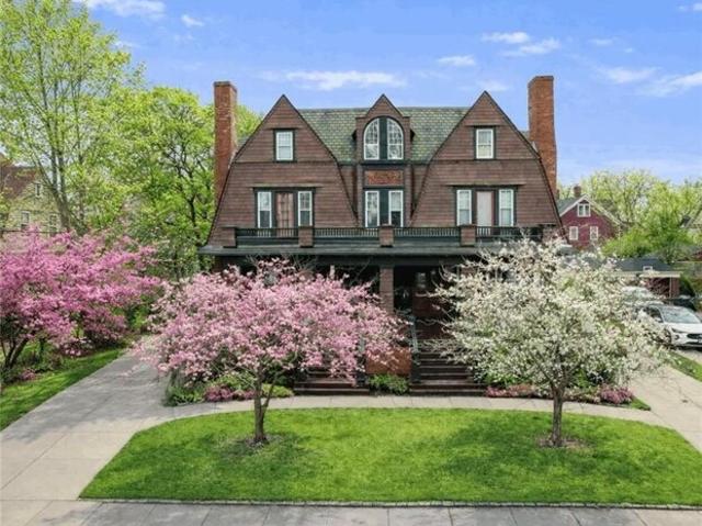 Albert Ave, Cranston, Home For Sale