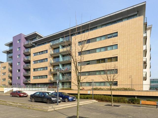 Albert Basin Way E16, 3 bed flat to rent, £2,400 pcm | PrimeLocation