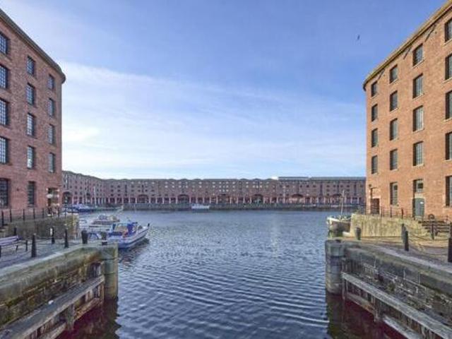 Albert Dock, City Centre, 2 Bedroom Apartment