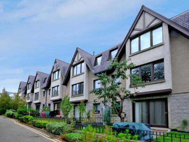Albert Den, Aberdeen, 2 Bedroom Flat