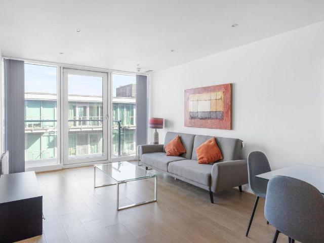 Albert Embankment, London SE1, 1 bed flat to rent, £2,383 pcm | PrimeLocation
