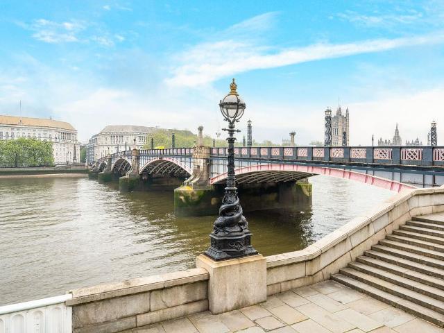 Albert Embankment, London SE1, 1 bed flat to rent, £3,000 pcm | PrimeLocation