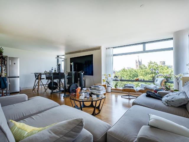 Albert Embankment, London SE1, 3 bed flat to rent, £7,300 pcm | PrimeLocation