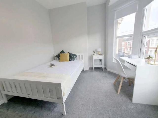 Albert Edward Road, Liverpool L7 4 bed house share to rent £1,770 pcm £408 pw