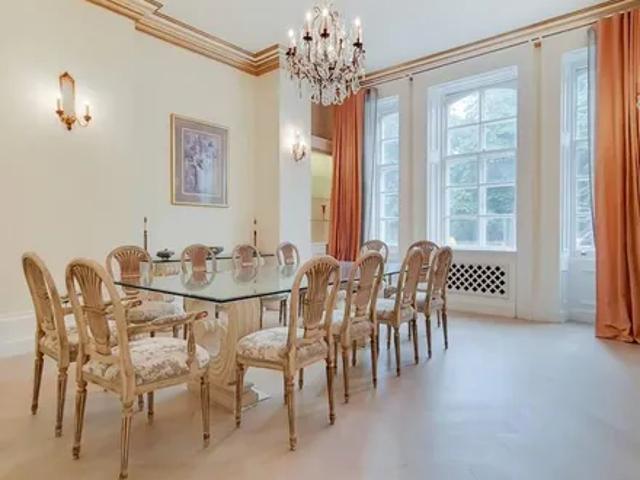 Albert Hall Mansions 1 30, 1 30B Kensington Gore, London, SW7 2AW, United Kingdom | 3 bed apartment for rent #134298694 | Rentberry
