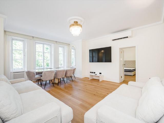 Albert Hall Mansions, South Kensington, SW7, London