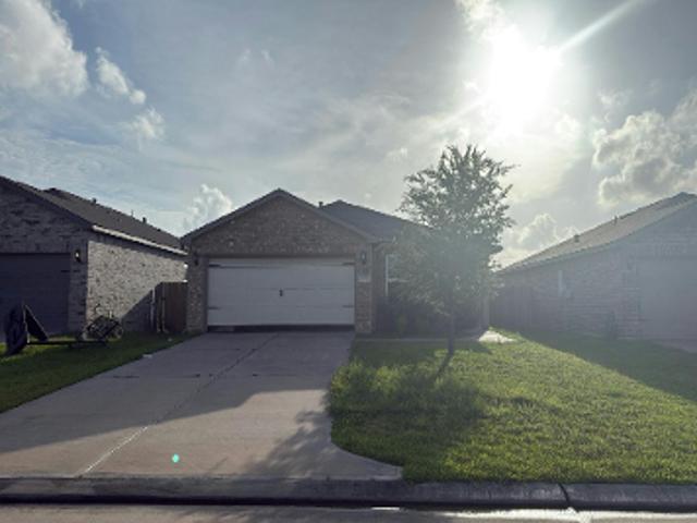 Albert Oak Dr