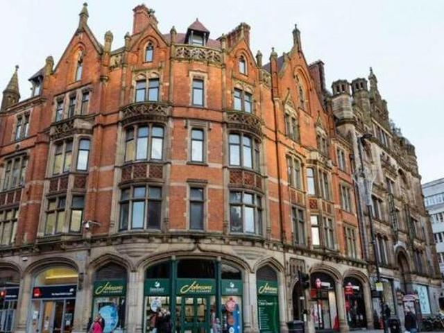Albert Square, Victoria Buildings, Princess St, Office To Lease