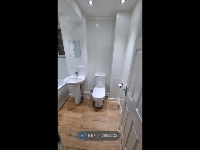 Albert Starr House, London SE8, Room to rent, £1,100 pcm | PrimeLocation