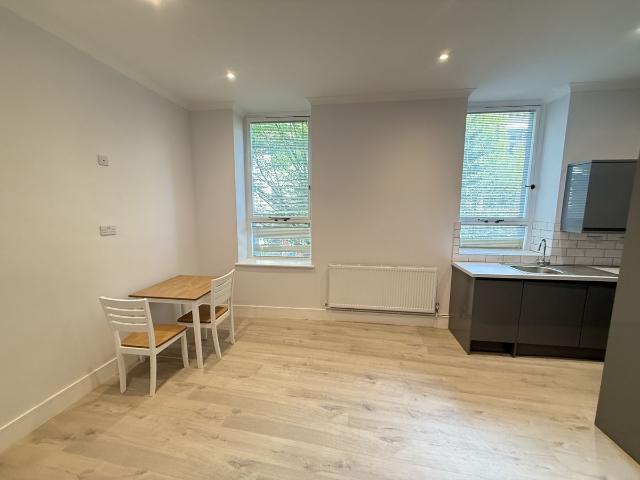Albert Street, Nottingham NG1, Studio to rent, £758 pcm | PrimeLocation