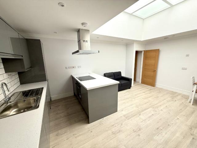 Albert Street, Nottingham NG1, 1 bed flat to rent, £1,062 pcm | PrimeLocation