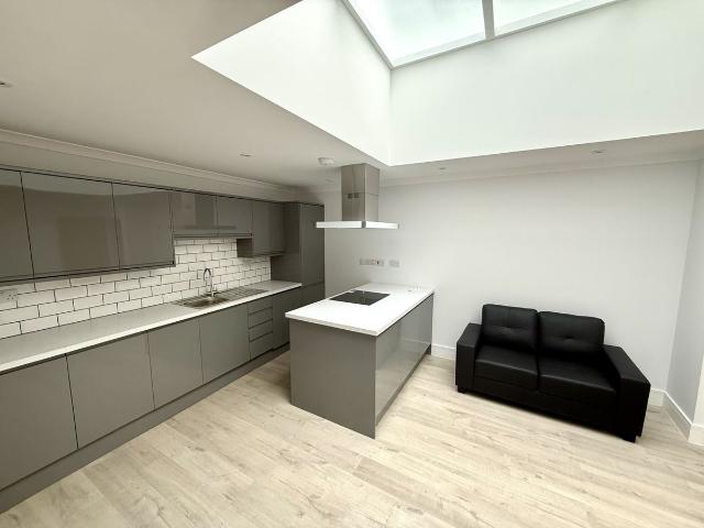 Albert Street, Nottingham NG1, 1 bed flat to rent, £1,062 pcm | PrimeLocation
