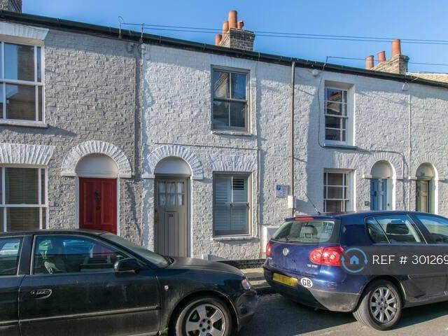 Albert Street, Cambridgeshire, CB4 2 bed terraced house to rent £1,950 pcm £450 pw