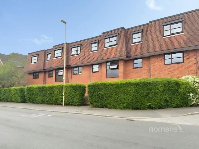 Albert Street, Fleet, Hampshire GU51, 1 bed flat to rent, £1,100 pcm | PrimeLocation