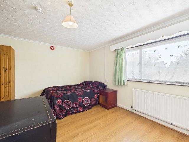 Albert Street, Slough, Berkshire SL1, Room to rent, £700 pcm | PrimeLocation