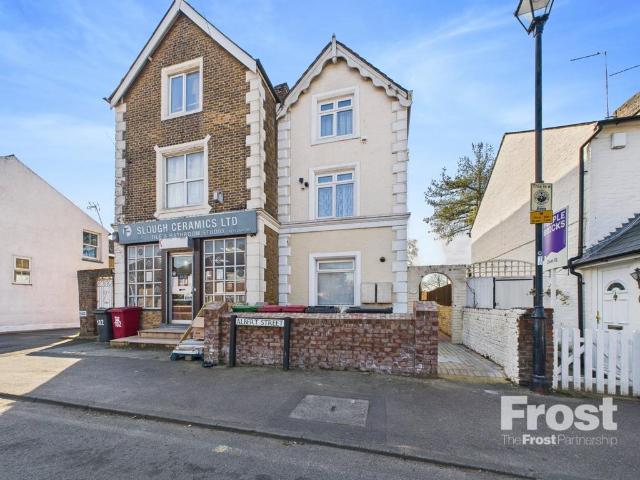 Albert Street, Slough, Berkshire, SL1 1 bed apartment to rent £1,150 pcm £265 pw