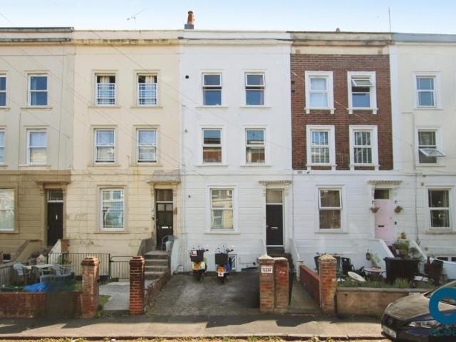 Albert Park, Bristol BS6, 1 bed flat to rent, £1,100 pcm | PrimeLocation