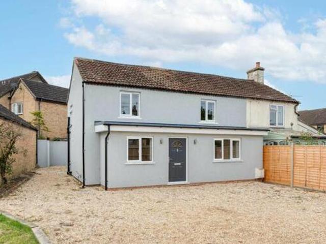 Albert Road, Arlesey, 3 Bedroom Semi detached