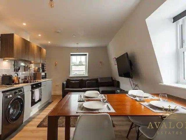 Albert Road, BH1