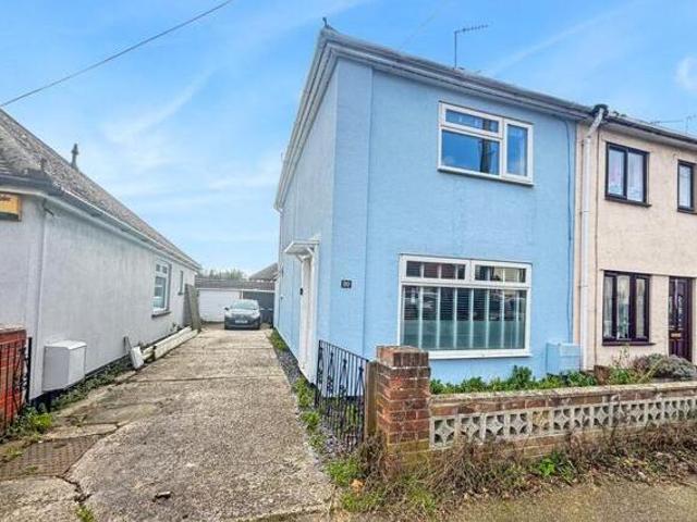 Albert Road, Brightlingsea, 2 Bedroom End