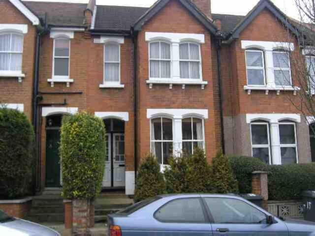 Albert Road, Hendon NW4, 2 bed flat to rent, £1,603 pcm | PrimeLocation