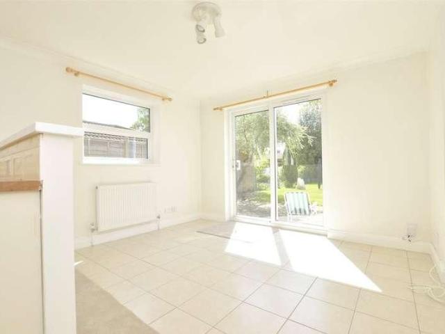 Albert Road, Horley, Surrey, RH6