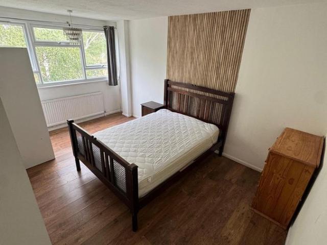 Albert Road, London N15, 3 bed maisonette to rent, £2,350 pcm | PrimeLocation