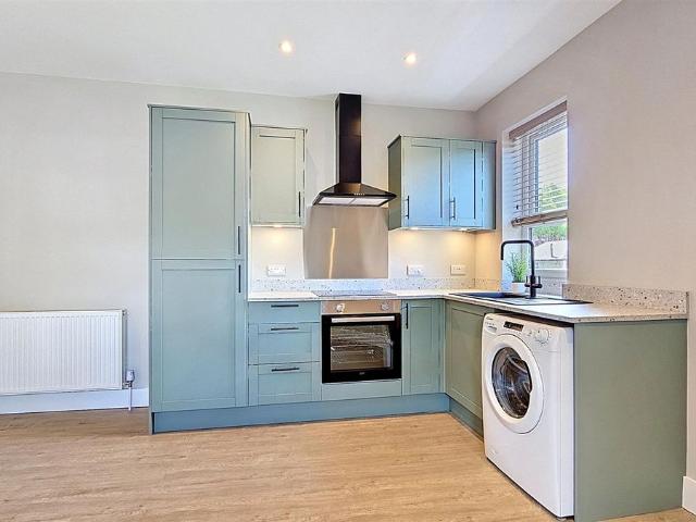 Albert Road, Meersbrook S8, 1 bed flat to rent, £800 pcm | PrimeLocation