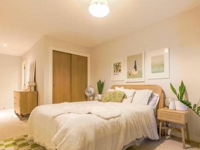 Albert Road, Morley, 2 Bedroom Apartment