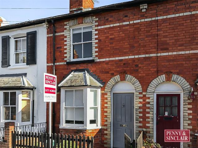 Albert Road RG9, 2 bed terraced house to rent, £1,850 pcm | PrimeLocation
