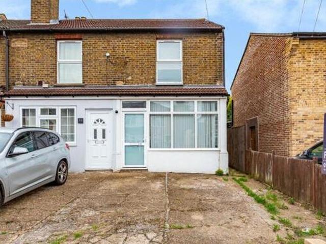 Albert Road, Romford, 2 Bedroom End