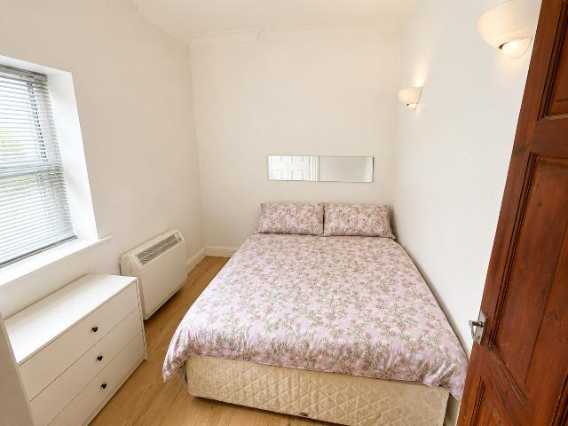 Albert Road South, Southampton SO14, 2 bed flat to rent, £1,100 pcm | PrimeLocation