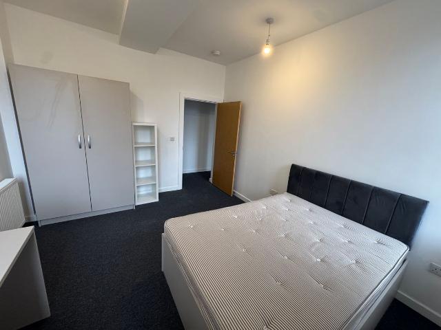 Albert Terrace Road, Sheffield S6, 3 bed flat to rent, £1,300 pcm | PrimeLocation
