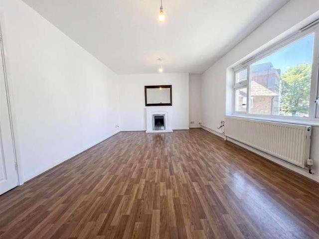 Albert Vittoria House, Pellatt Grove, London, N22