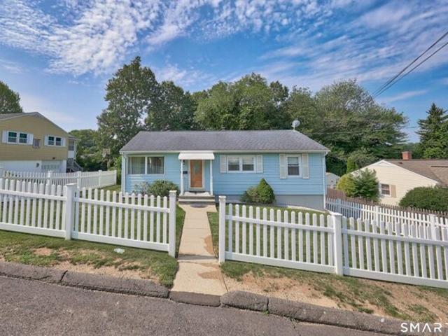 Alberta St, Waterbury, Home For Sale