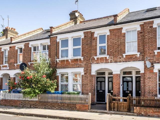 Alberta Street, London, SE17 2 bed flat to rent £2,600 pcm £600 pw