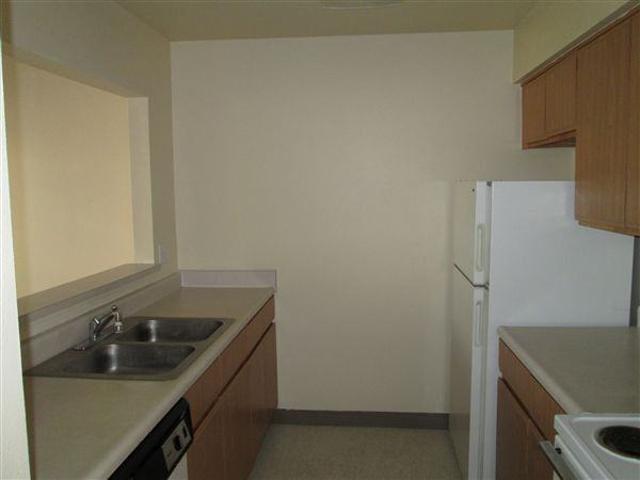 Alberta W King Village 2 Bedroom Apartment for Rent at 2140 Martin Luther King Jr Blvd, Detroit, MI 48208 Jeffries