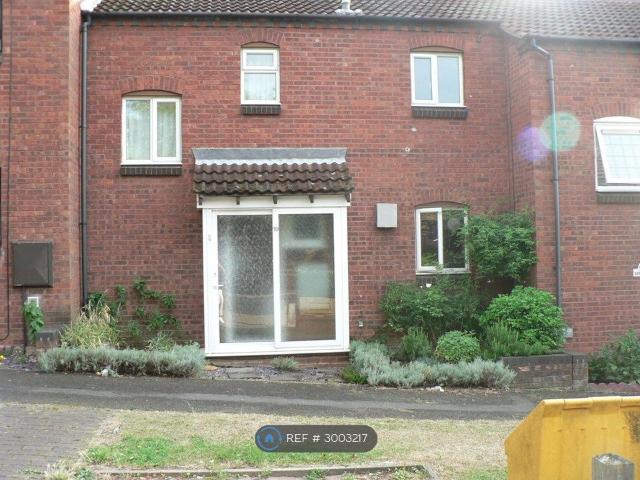 Albion Court, Luton LU2, 4 bed terraced house to rent, £2,000 pcm | PrimeLocation
