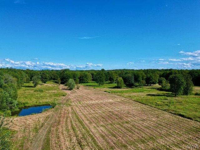 Albion Cross Rd, Pulaski, NY 13142