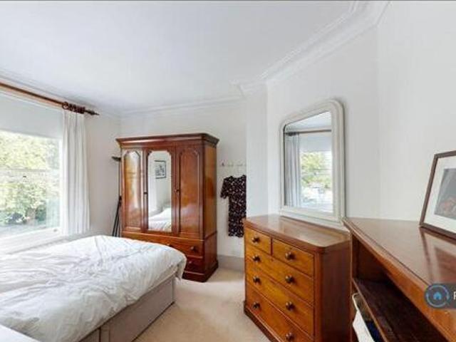 Albion House, London, 2 Bedroom Flat