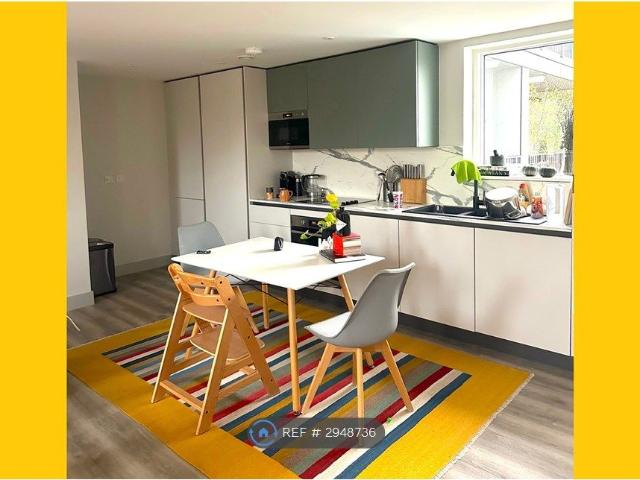 Albion St, London SE16, 2 bed maisonette to rent, £2,300 pcm | PrimeLocation