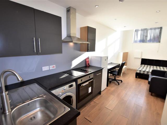 Albion Street, Leicester LE1, Studio to rent, £570 pcm | PrimeLocation