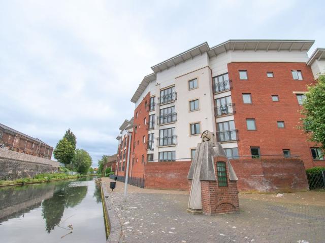 Albion Street, Wolverhampton WV1, 1 bed flat to rent, £850 pcm | PrimeLocation